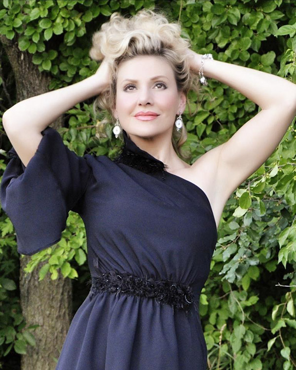 Elza Zagreda, actress, writer and comedienne