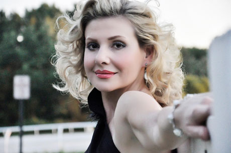 Elza Zagreda, actress, writer and comedienne